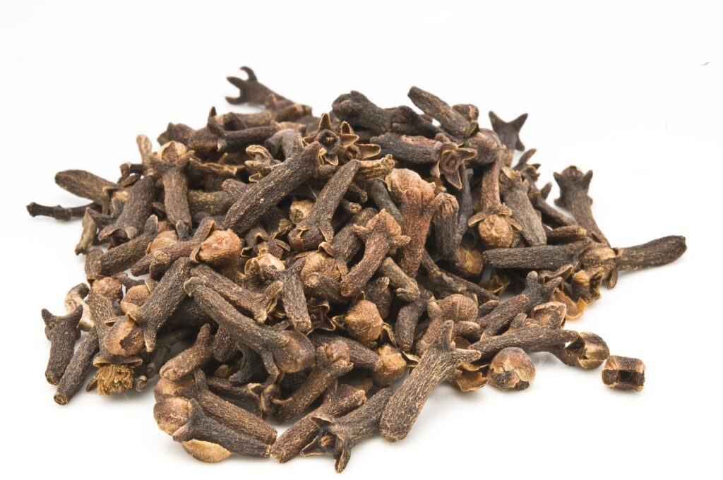 Cinnamon and Cloves Benefits Sexually for Males and Females